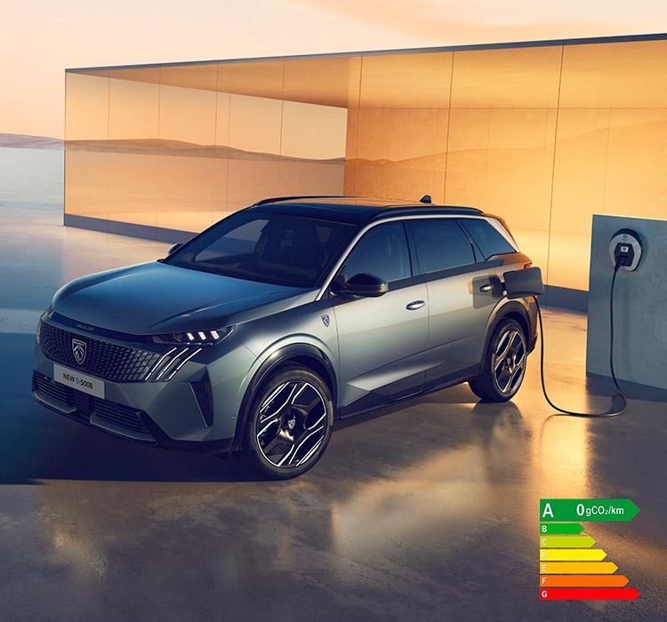 Novi Peugeot 5008 | Veliki električni SUV sa sedam sjedala nove generacije | 100 % električni ...